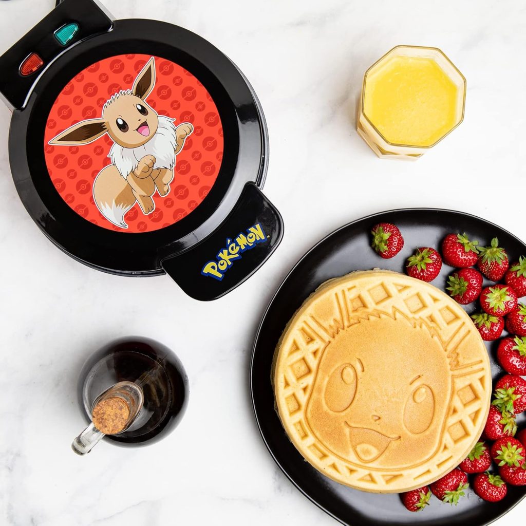 Uncanny Brands Pokémon Eevee Waffle Maker – Make Eevee Waffles at Home ...